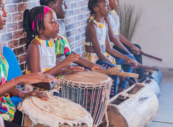 History and performance of the FANG-BETI traditional danses - Yengafrica